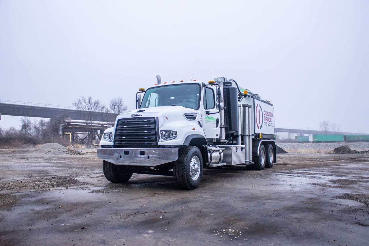 Sewer Cleaning Trucks: Aquatech B10-1450