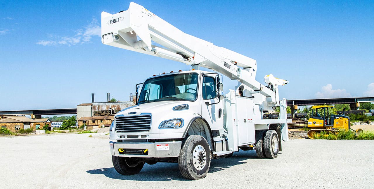 Versalift VST-7500-I Bucket Truck – Custom Truck One Source