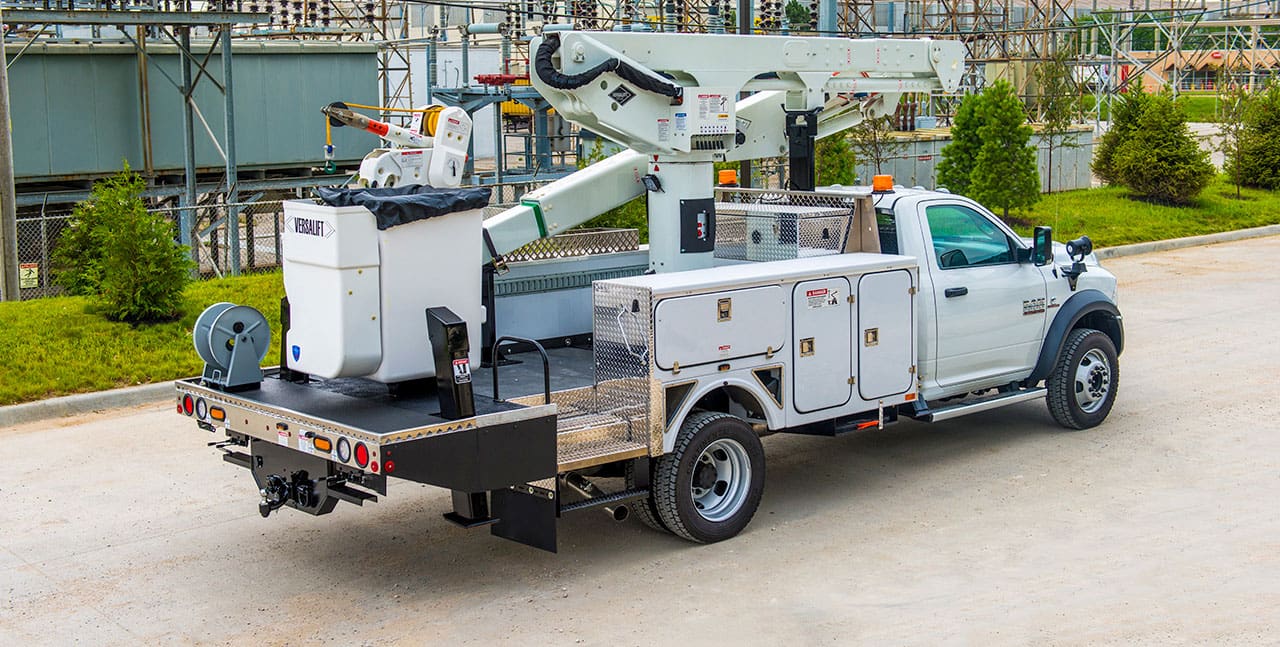 Versalift VST47I Bucket Truck – Custom Truck One Source