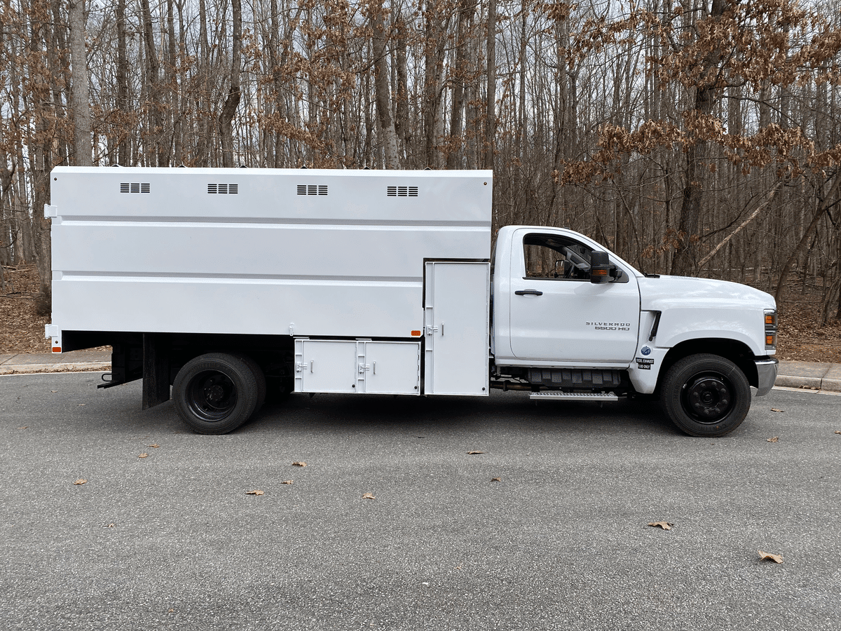 Forestry Chipper Box Truck - 14x72 – Custom Truck One Source